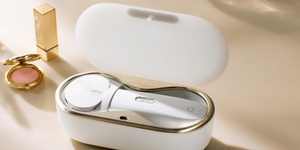 How Does the Opte Device Work? : Beauty Device