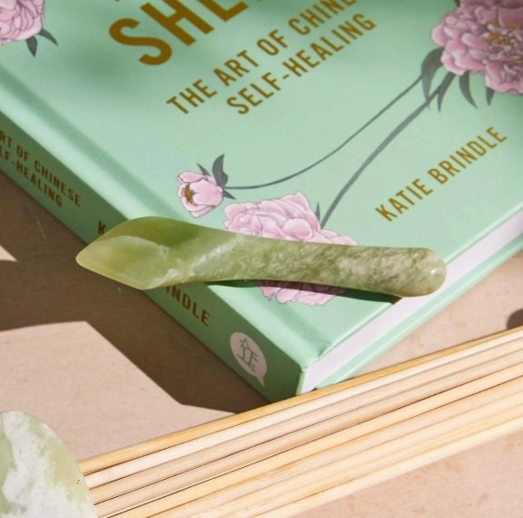 More About The Combination Of Jade Stone With Precision Tools