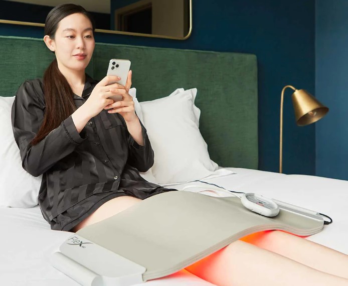 Powerful Anti-Aging LED Light Therapy Treatment To Do At Home